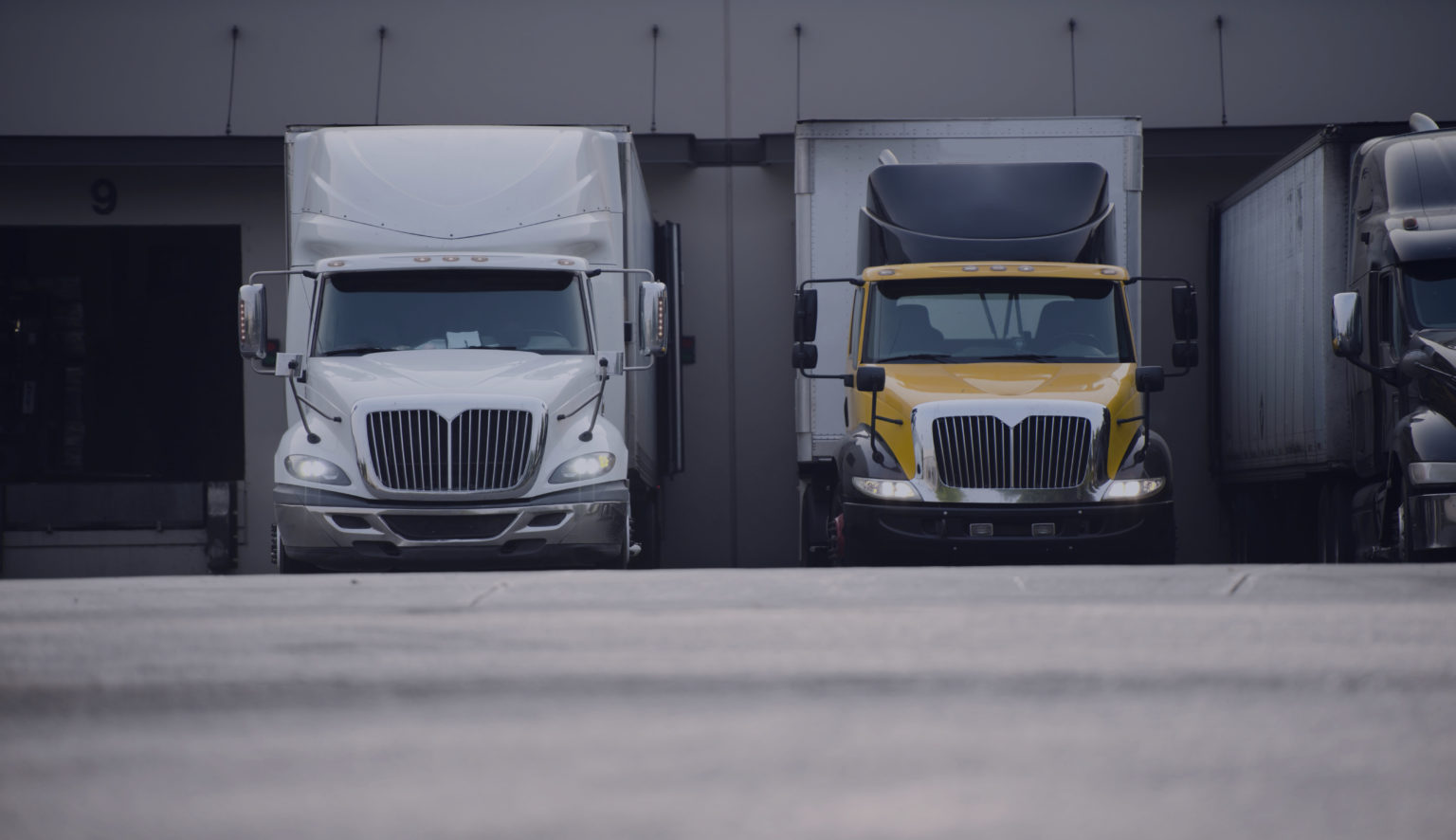 Full Truckload Shipping Experts | R2 Logistics