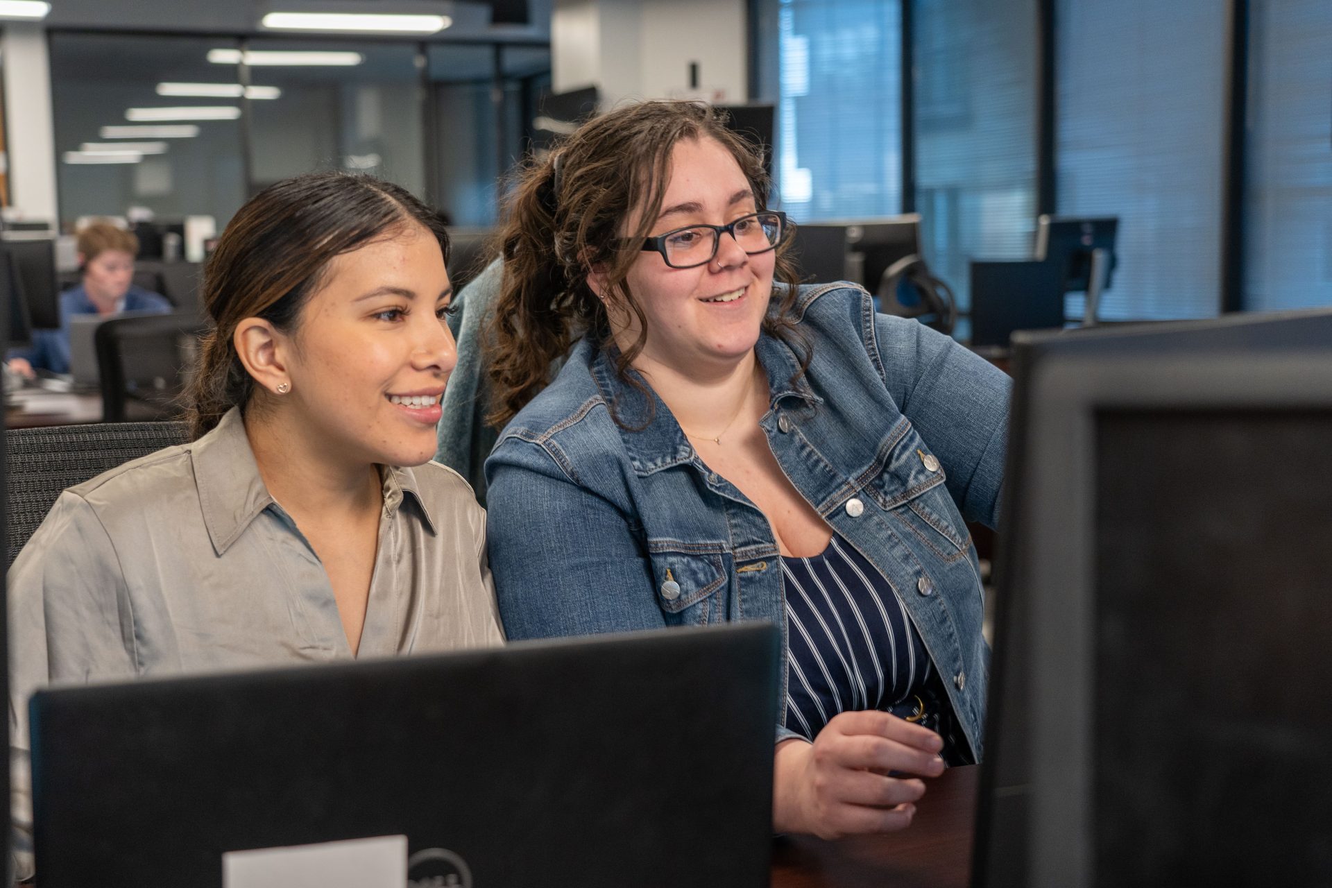 R2 Logistics Podcast - R2 Logistics